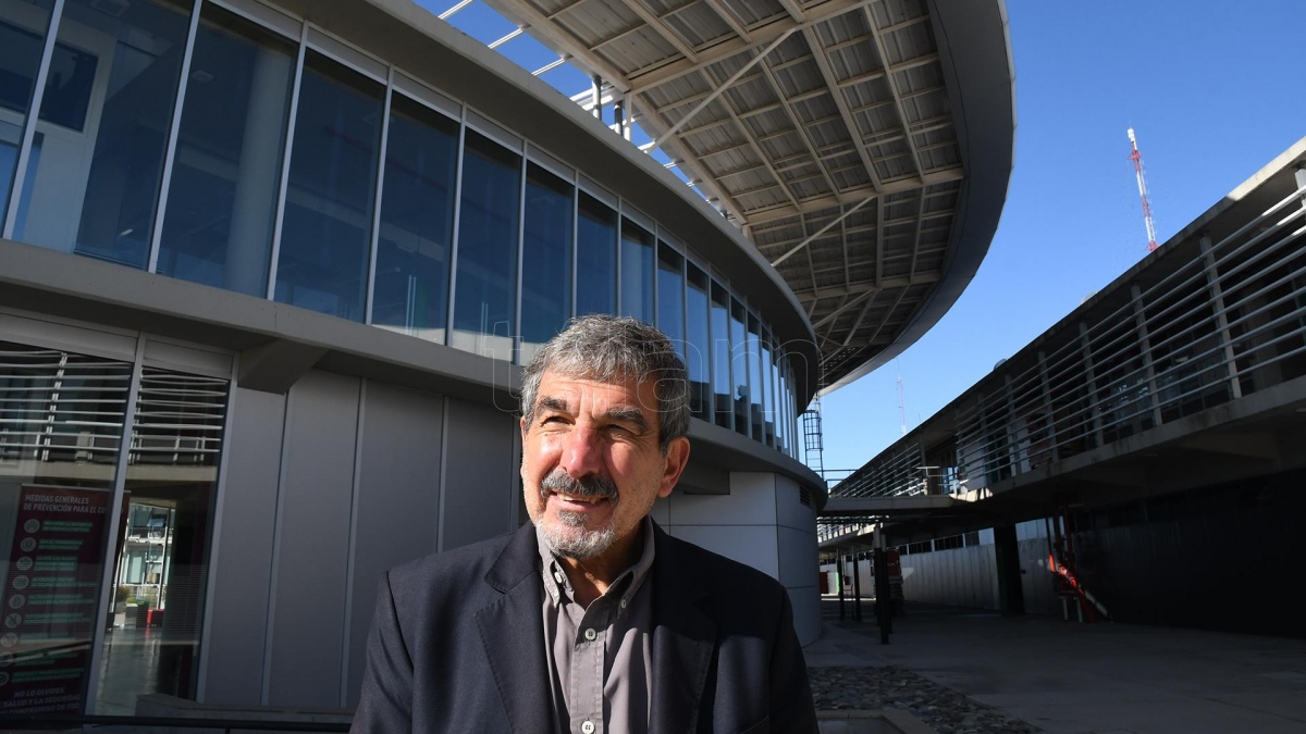 Salvarezza: "No se puede exportar el litio con un valor agregado bajo".