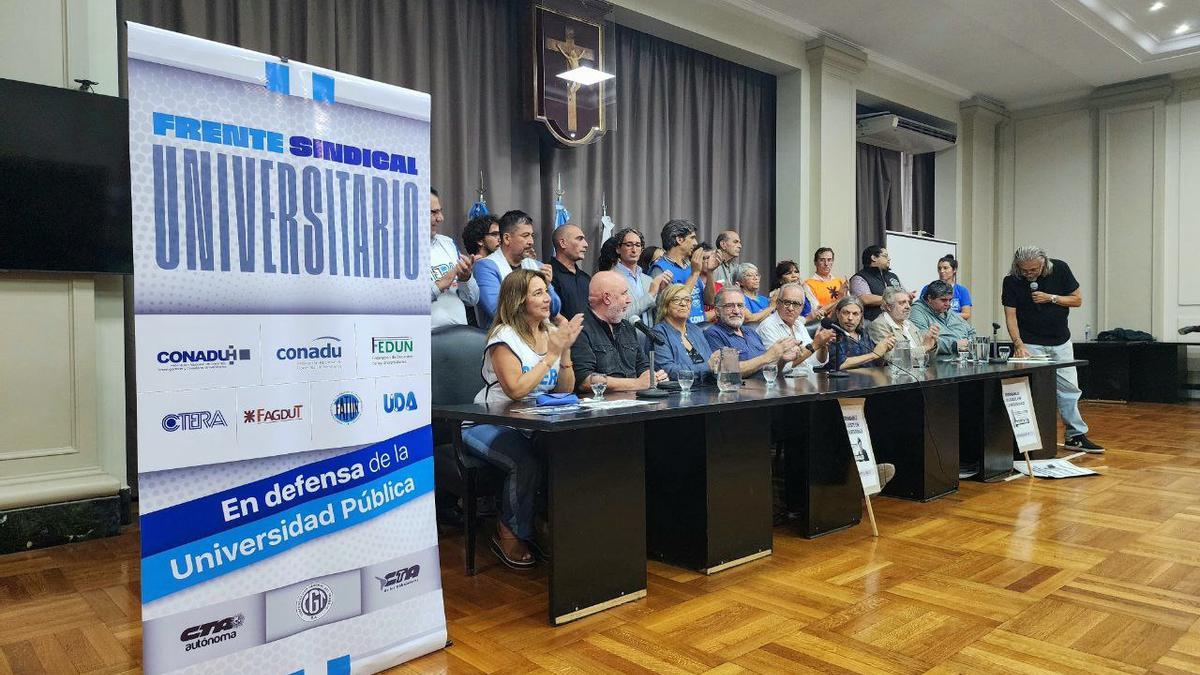 El paro de las universidades, con "rotunda adhesión" a nivel nacional